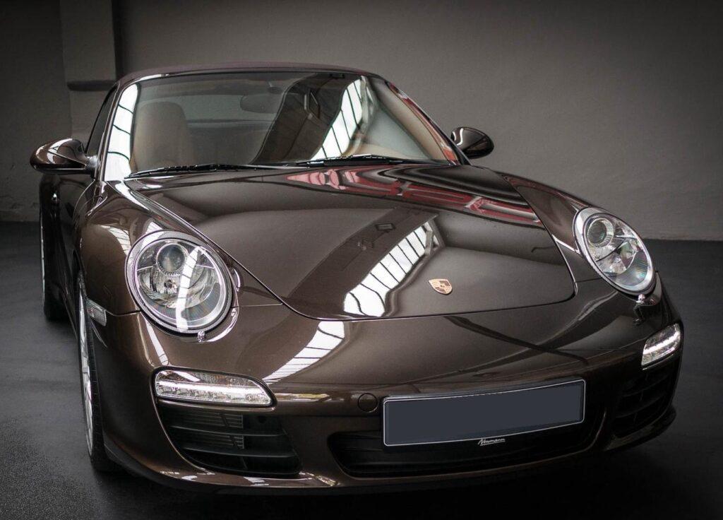 911 (997.2) Carrera S Cabriolet; 12/08; 385CV; 33 480km; Macadamia ...